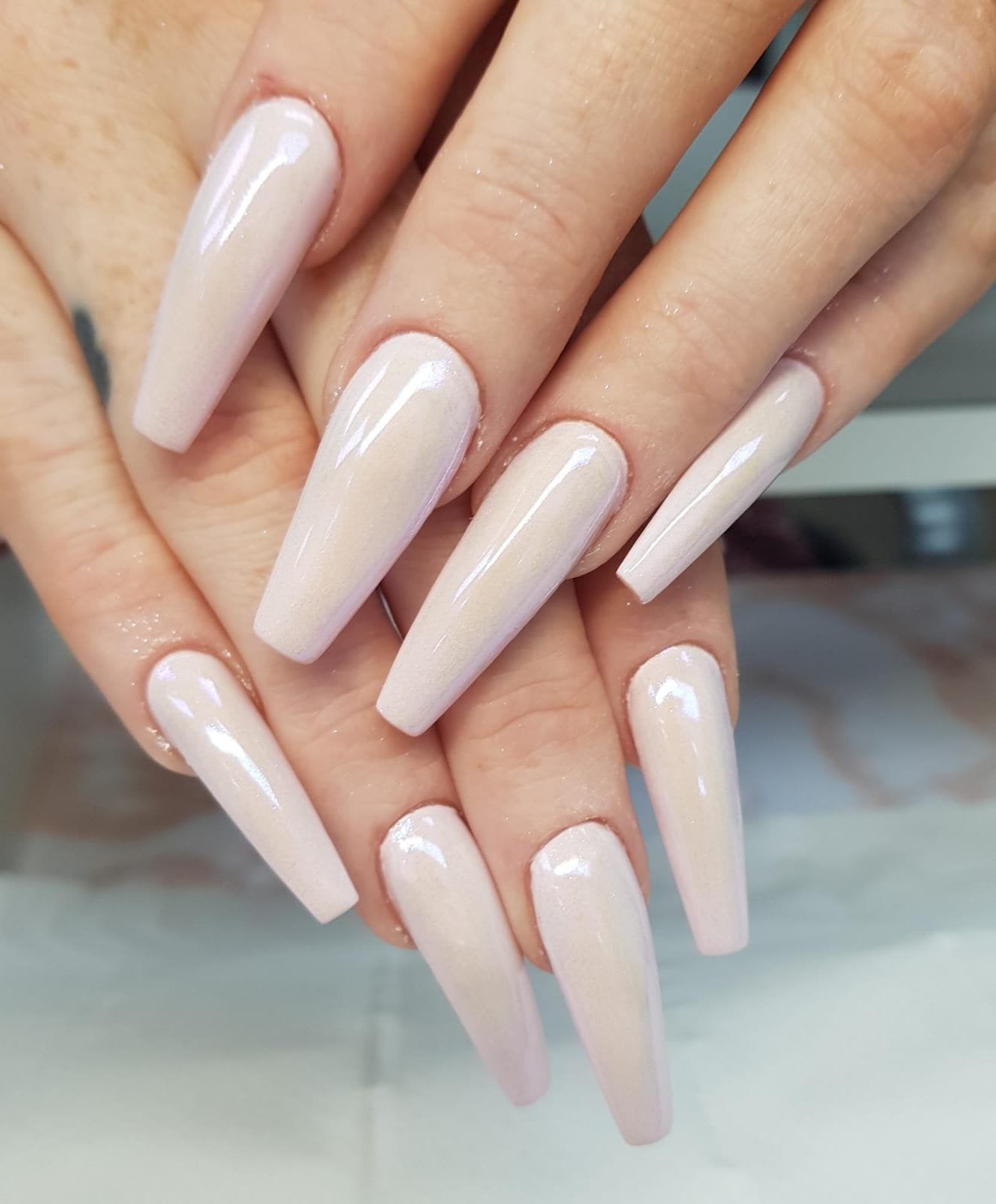 What are Acrylic Nails? Things You Need to Know! – Budget Salon ...